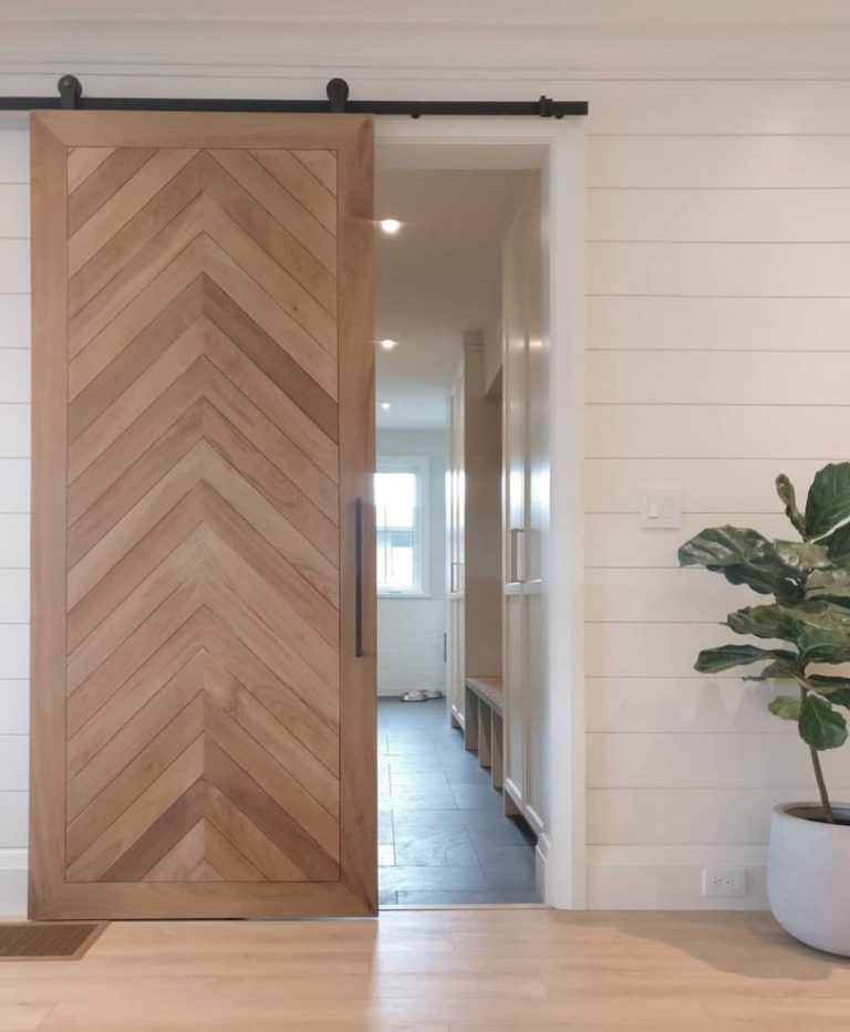 45+ Creative Genuinely Chic Cool Bedroom Door Decoration Ideas New 2021 ...