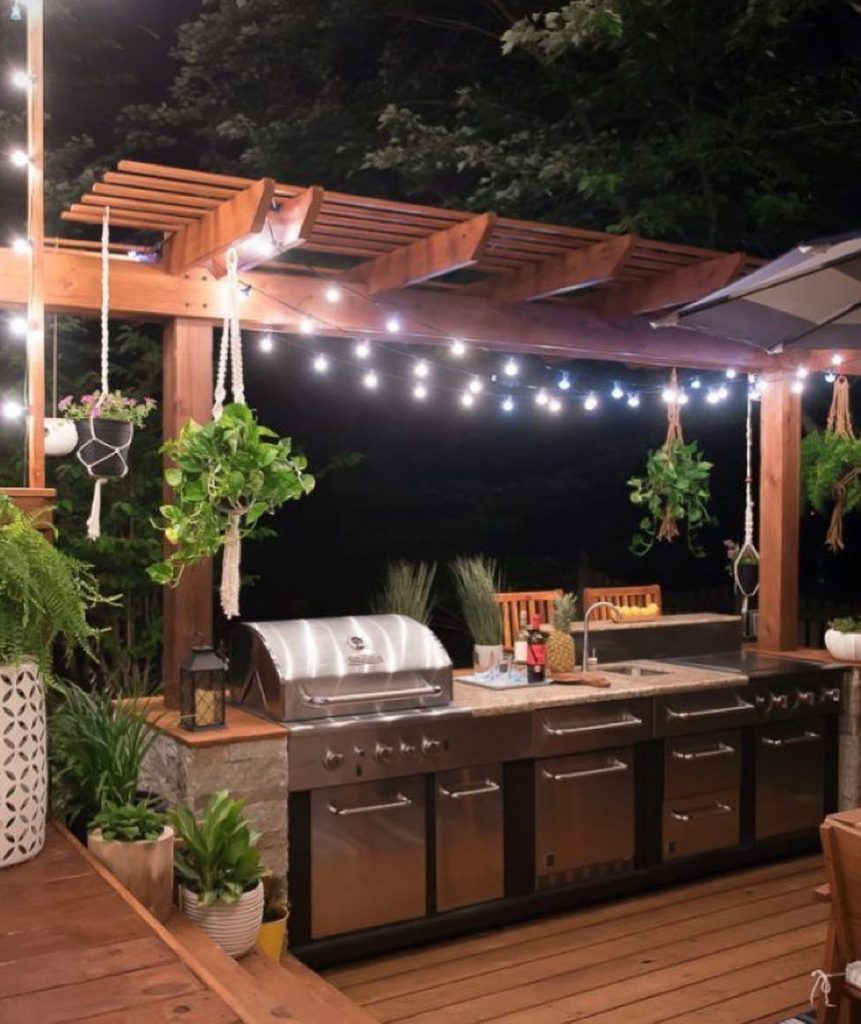 36 Outdoor Kitchen Ideas That Will Make You Want to Eat Out During Hot ...